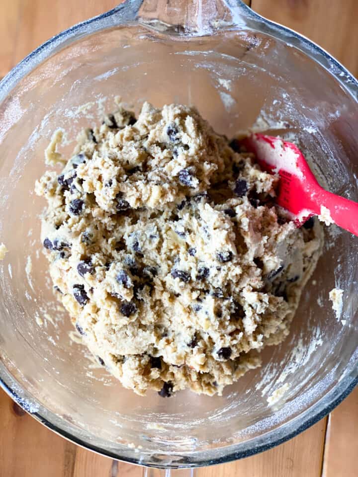 Jumbo Chocolate Chip Cookies