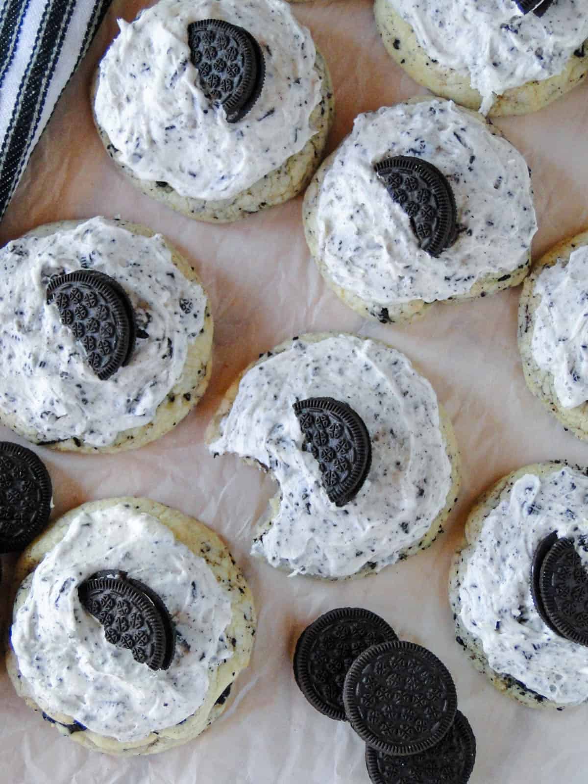 Frosted Cookies and Cream Cookies - Heather's Homemade Kitchen